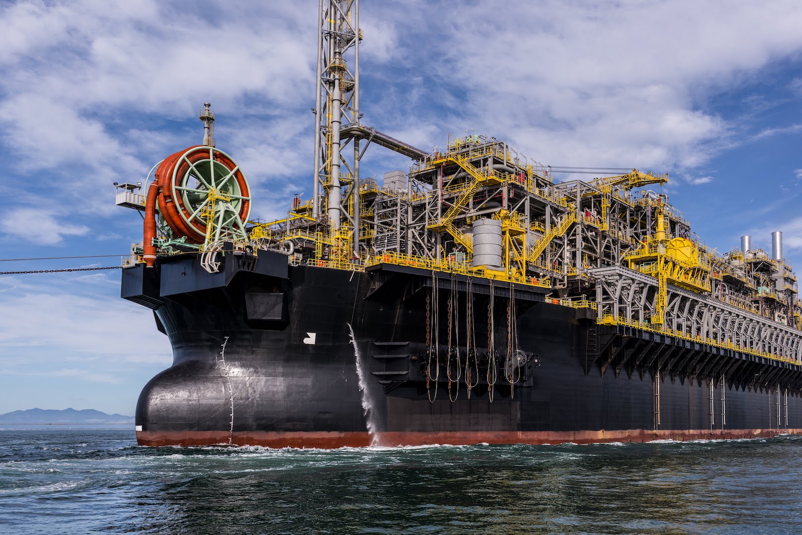 FPSO P-76